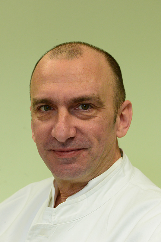 Dr.sc. Andrej Roth, plastični kirurg - Ordinacija.hr